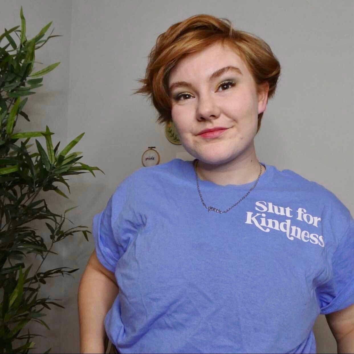 Ep. 81 - Interview: Eva Bloom, Queer Sex Educator - 50 Plus a Tip ...