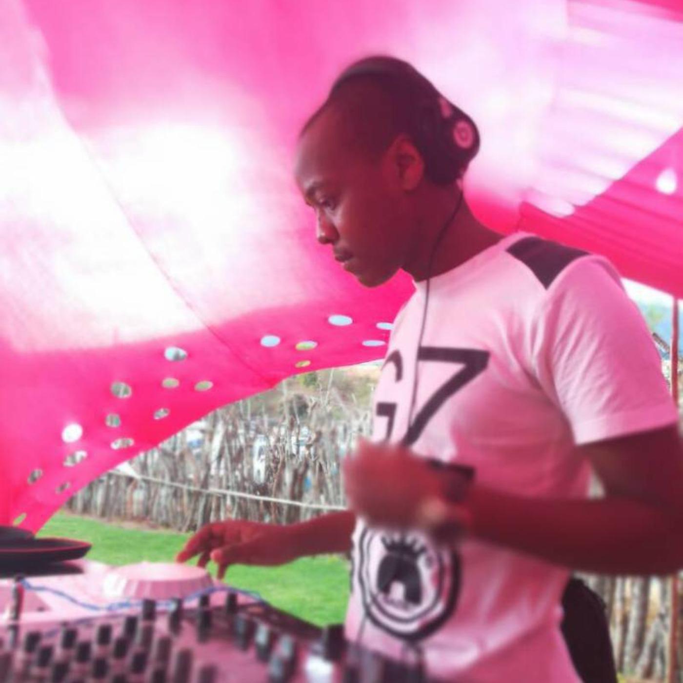 15 Minutes of fame mix 4 - A WHOLE LOT OF VIBES (podcast) | Listen Notes