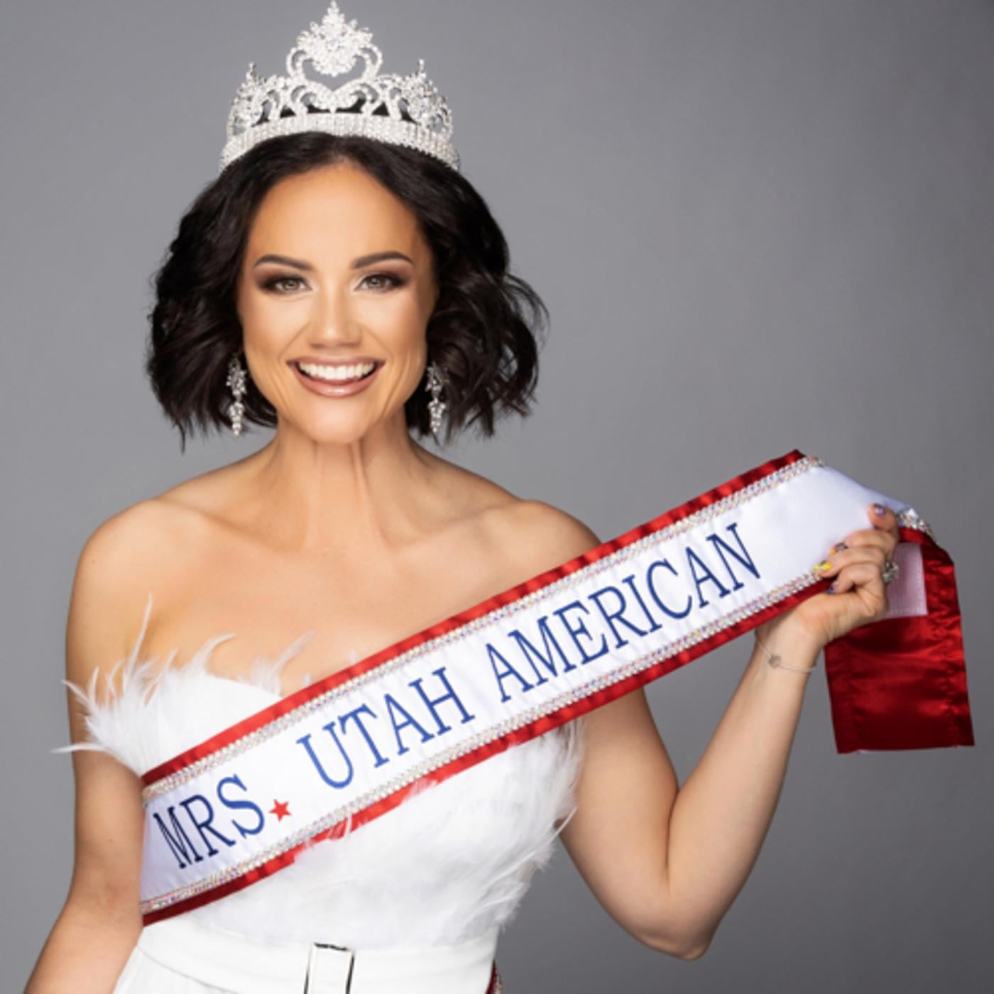 5. Nerra Muhammad | Mrs. Maryland Petite 2020, Mom, Wife, Poet, Artist ...