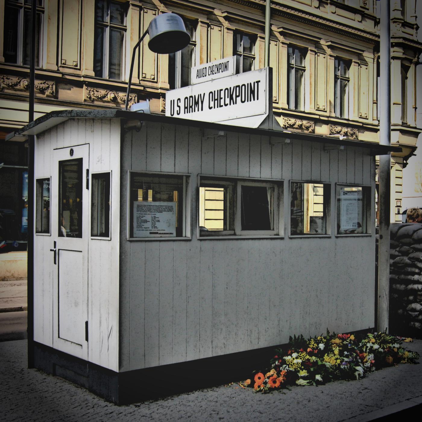 CC 008 - Quel che cerco, trovo? - Checkpoint Charlie (podcast) | Listen ...