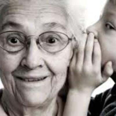 The "Costa Rica Pura Vida Lifestyle" Podcast Series / The Abuela Stands ...