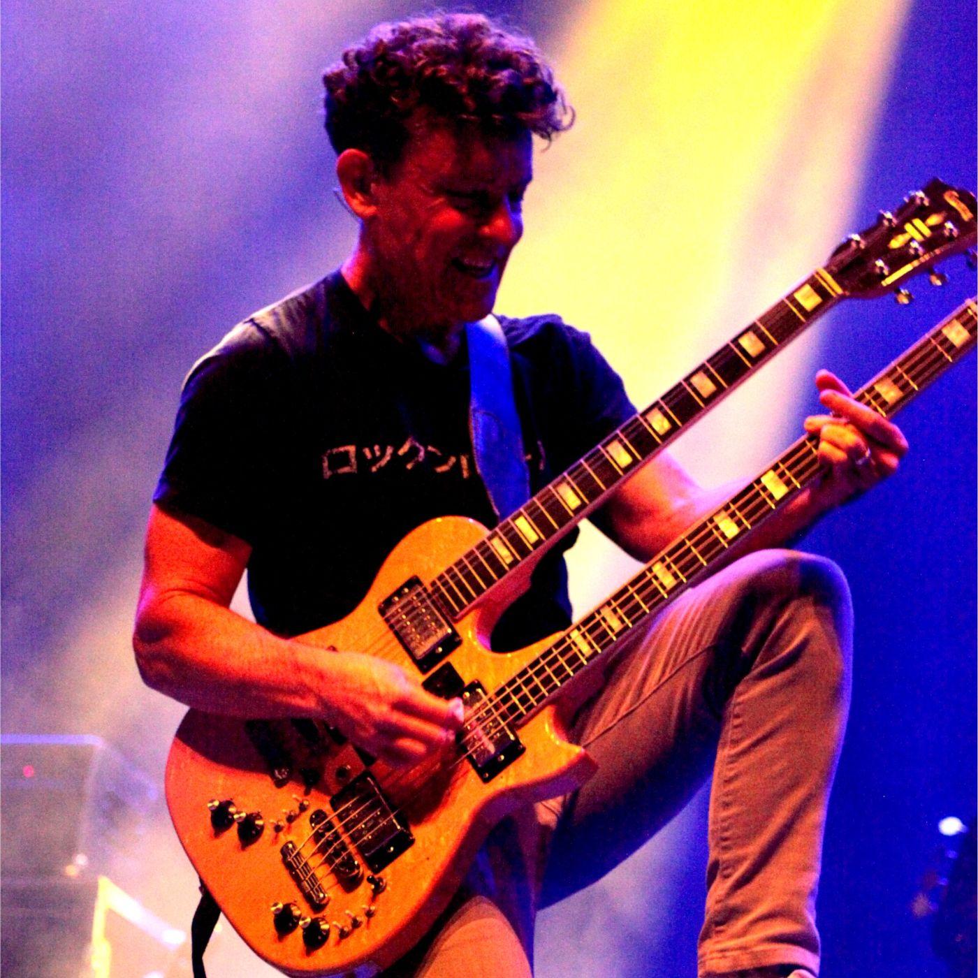 Ep. 187 Ian Fowles (The Aquabats) - Couch Riffs (အသံလွှင့်ဌာန) | Listen ...