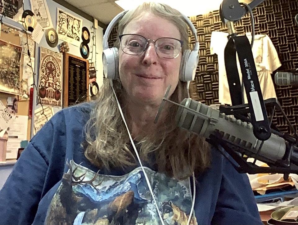 Cowboy Tracks (podcast) - Nancy Flagg | Listen Notes