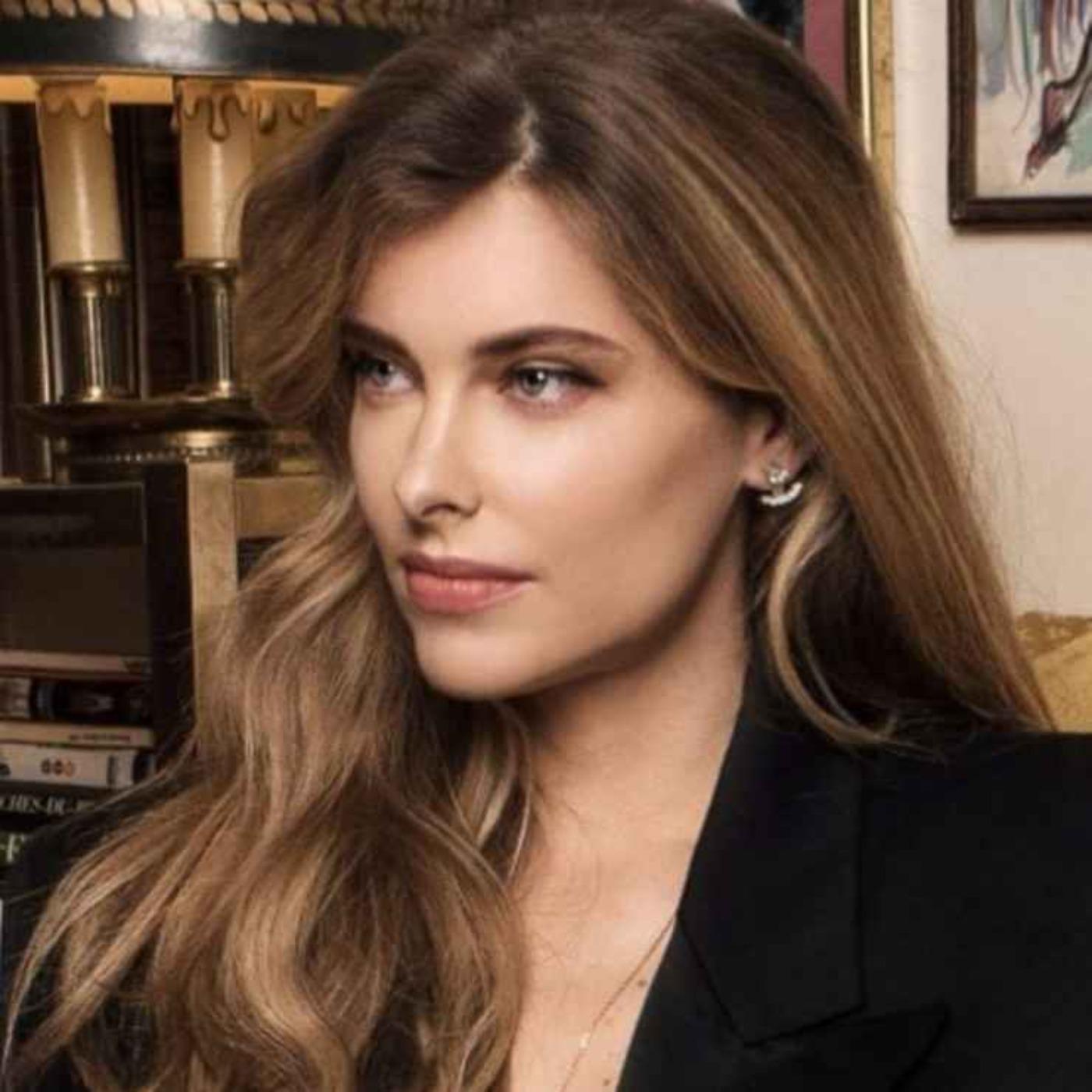 DAVINA CATT│ Contributing Editor for Vogue International, Director ...