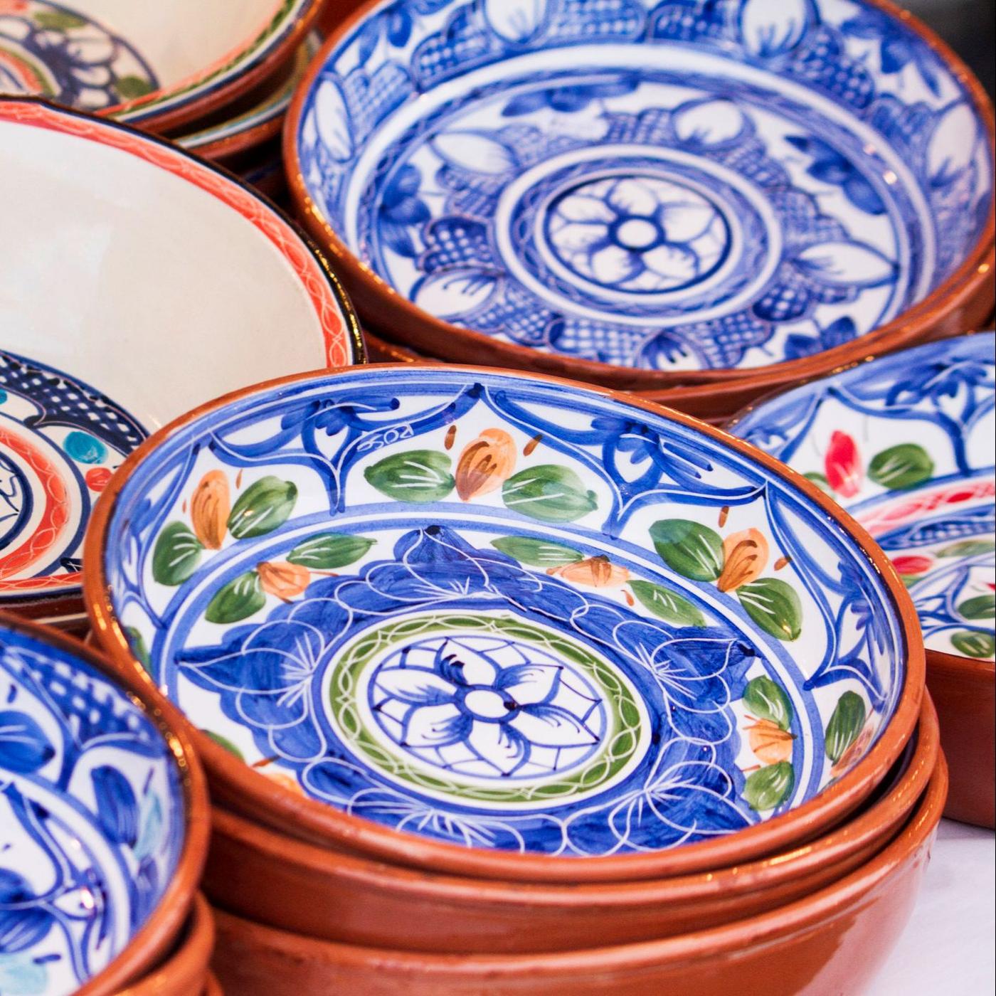 Emissão em Português - Venda de cerâmica portuguesa ao peso está na ...