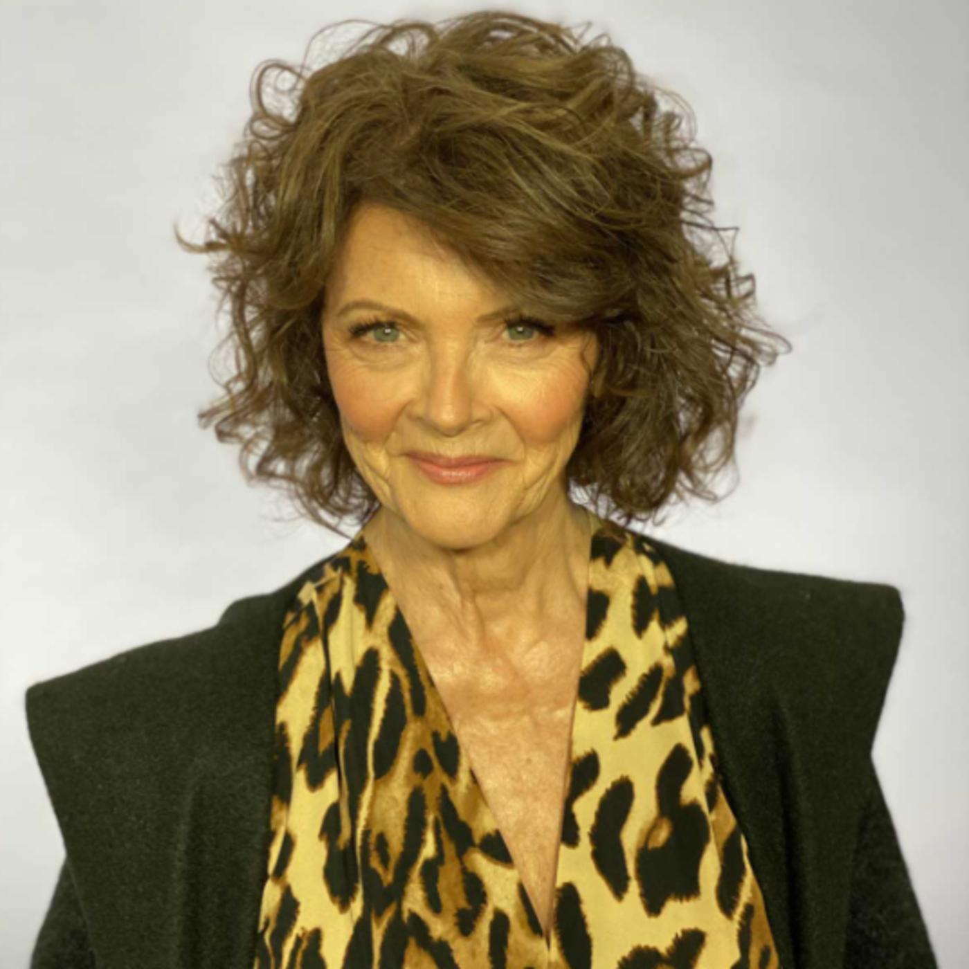 Mairlyn Smith's Story: Yes, And... - Every Girl’s Got A Story (podcast ...