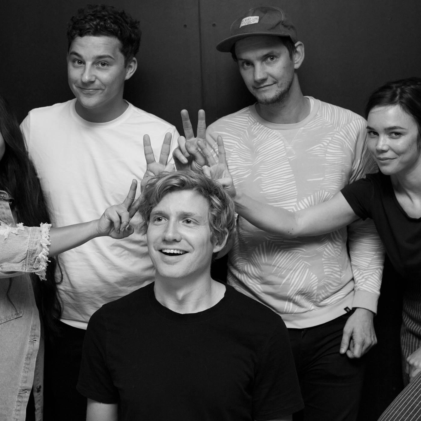 Benjamin Ingrosso vs. Happy Jankell - Fredag i P3 (podcast) | Listen Notes