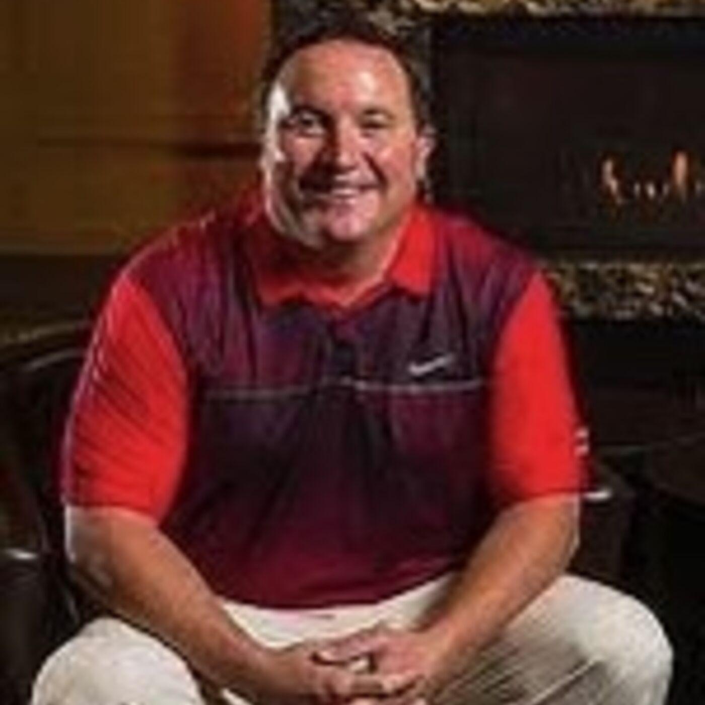 Taylor & Kaley Vold - Owners - Golf Island Indoor Golf | Listen Notes