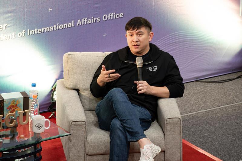 Kevin Lin explique pourquoi il a choisi Taiwan Partie 4 | Listen Notes