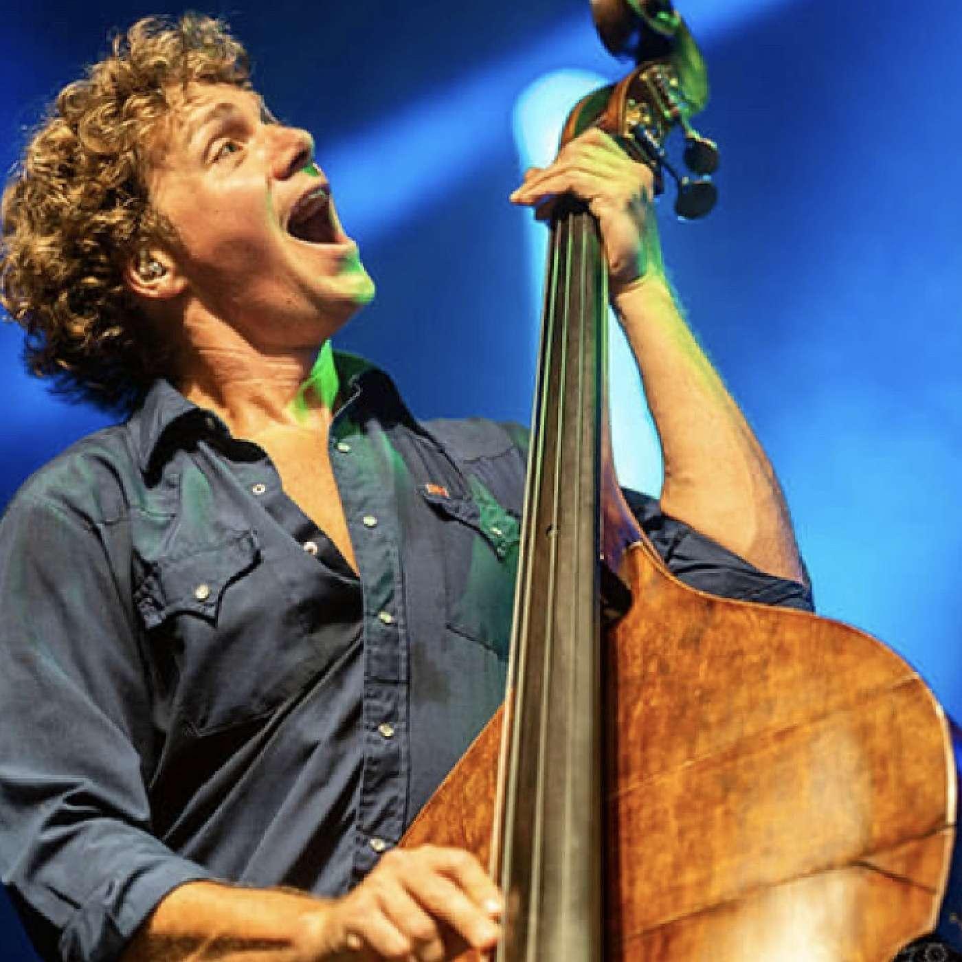 Interview With the The Infamous Stringdusters Bassist, Travis Book ...