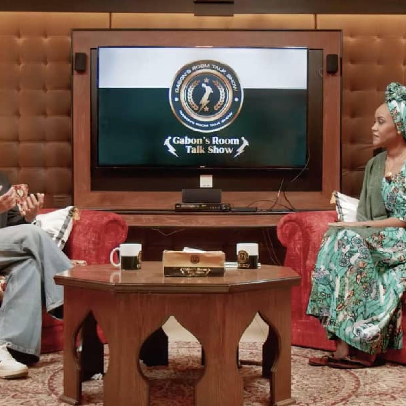 HADIZA GABON: Hawa da sauka a cikin Daukaka. Sadi a da, da kuma a yanzu ...