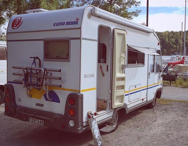 The Pros and Cons of Full-time RVing - Minimalism On Wheels (podcast ...