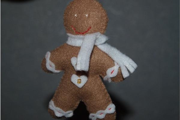 Kaņepītis (stāsta Esmeralda Ermale, Laila Kirmuška, Andris Morkāns un ...