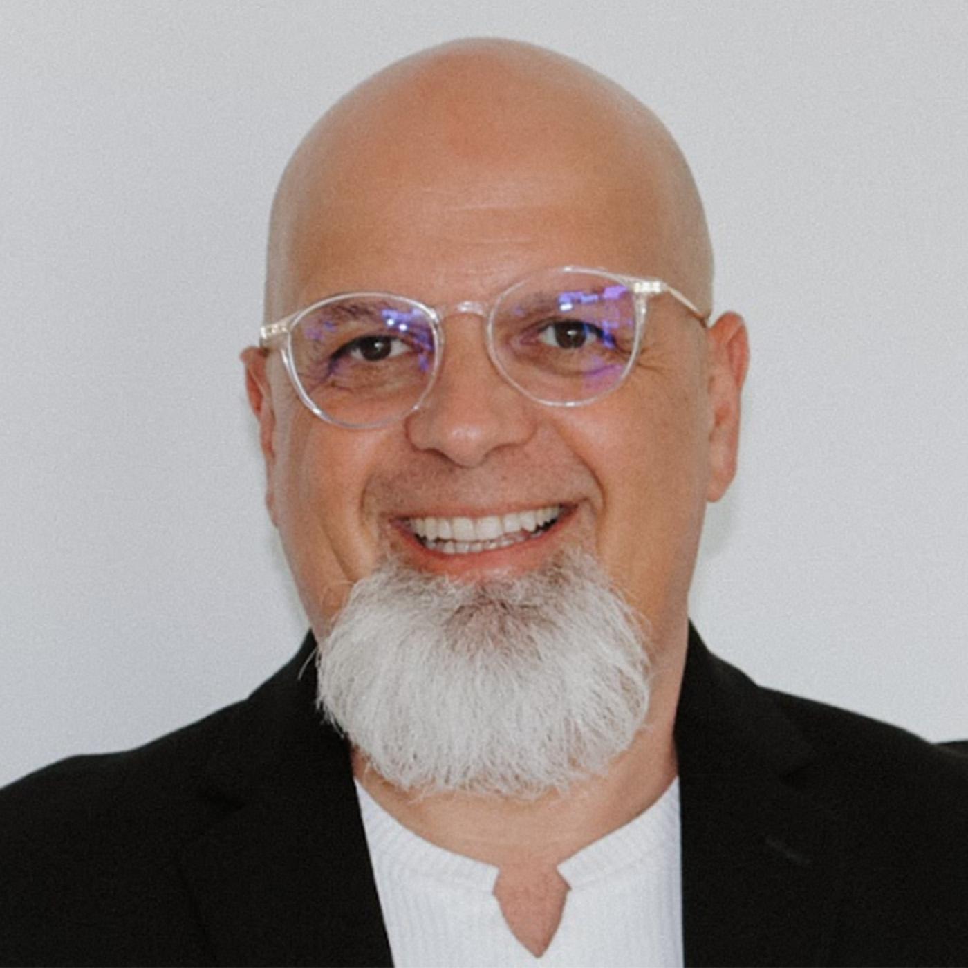 348 Meet the New Host of Small Town Big Church. - Small Town Big Church ...