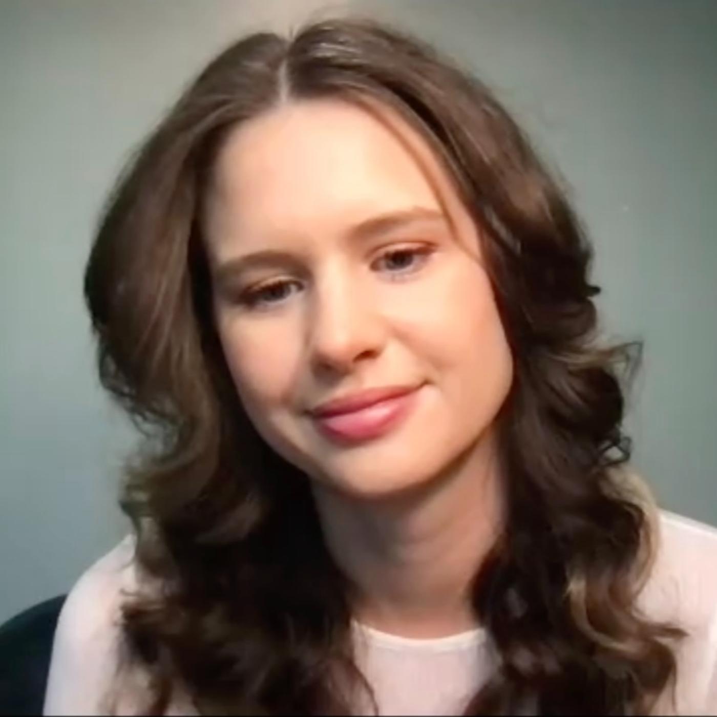 Freya Allan - Interview | SDCC 2024 - Steve Varley Show (podcast ...