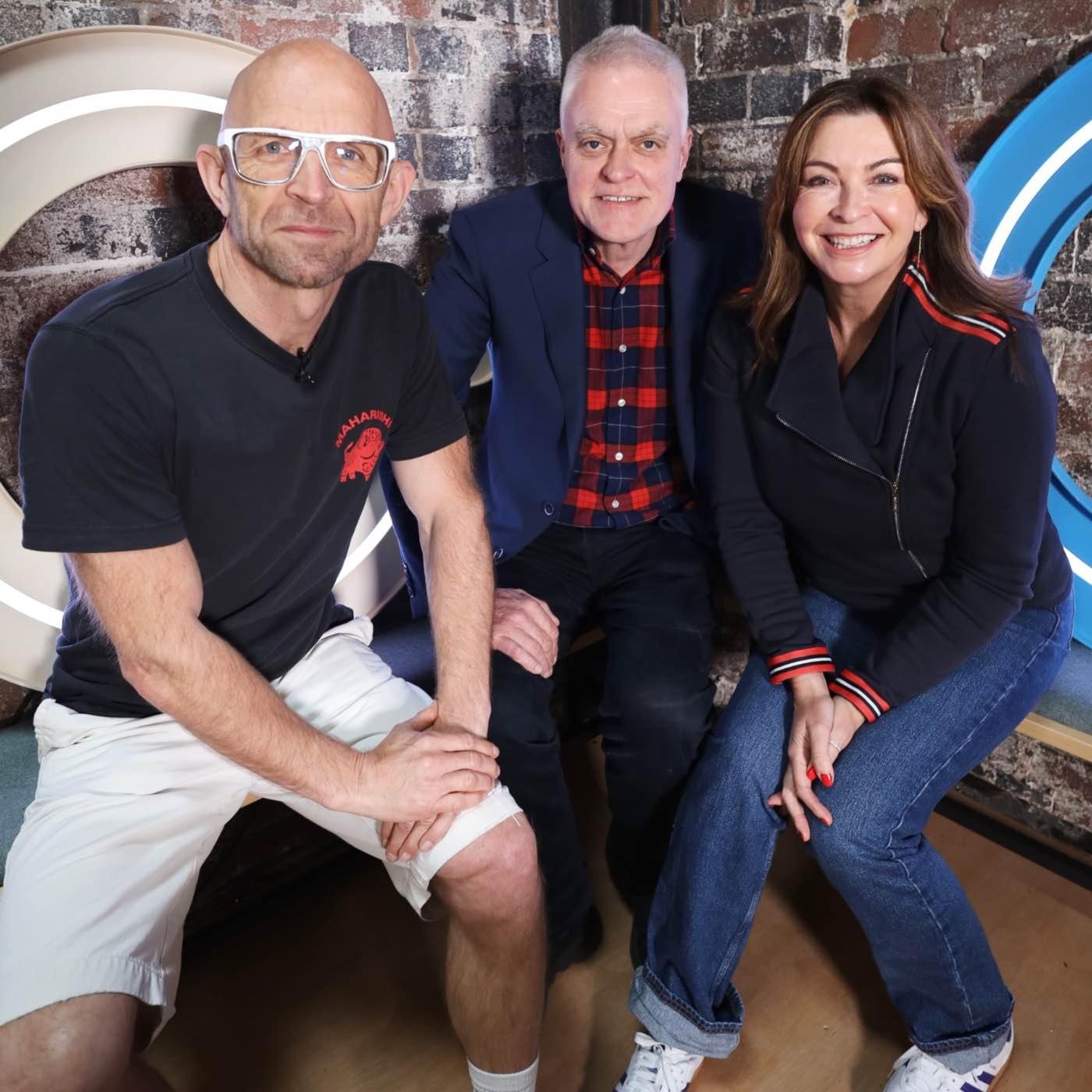 What is the Future of The Smartphone? - The Gadget Show Podcast ...