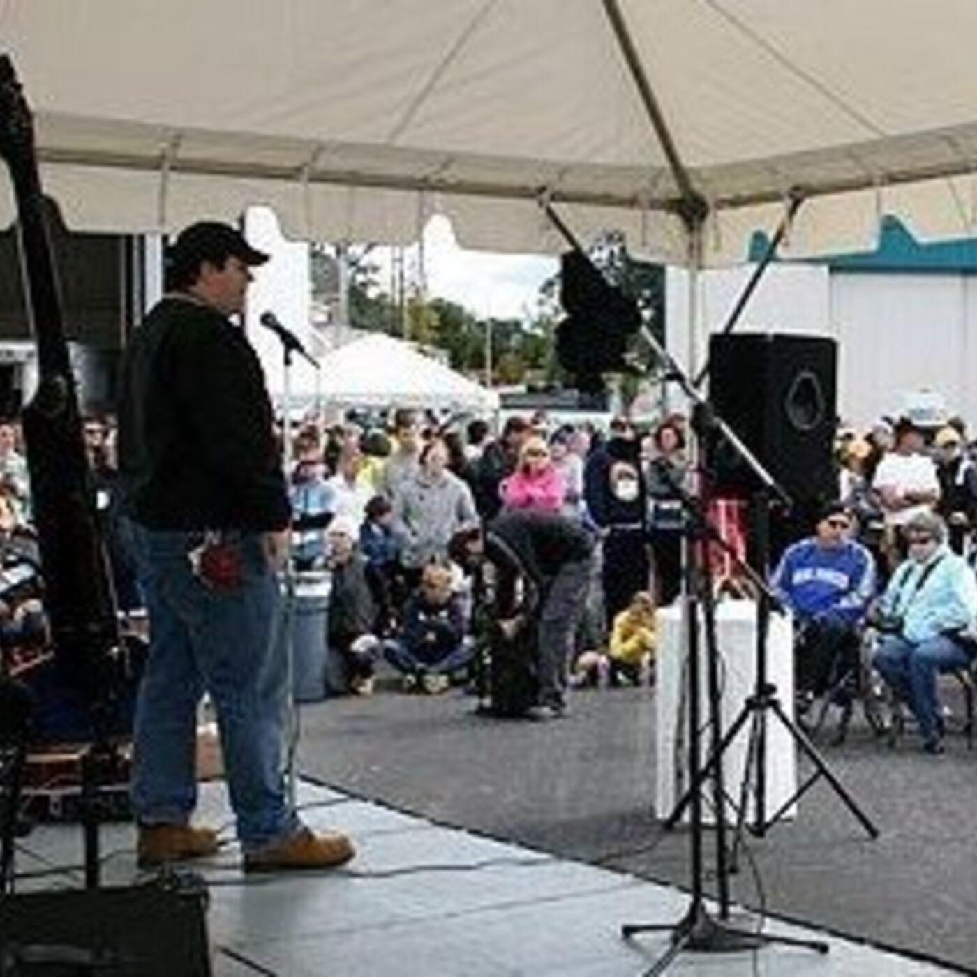 GUESTS: Alice io Oglesby (onHaywood.com & moon io media, inc.) and Chas ...