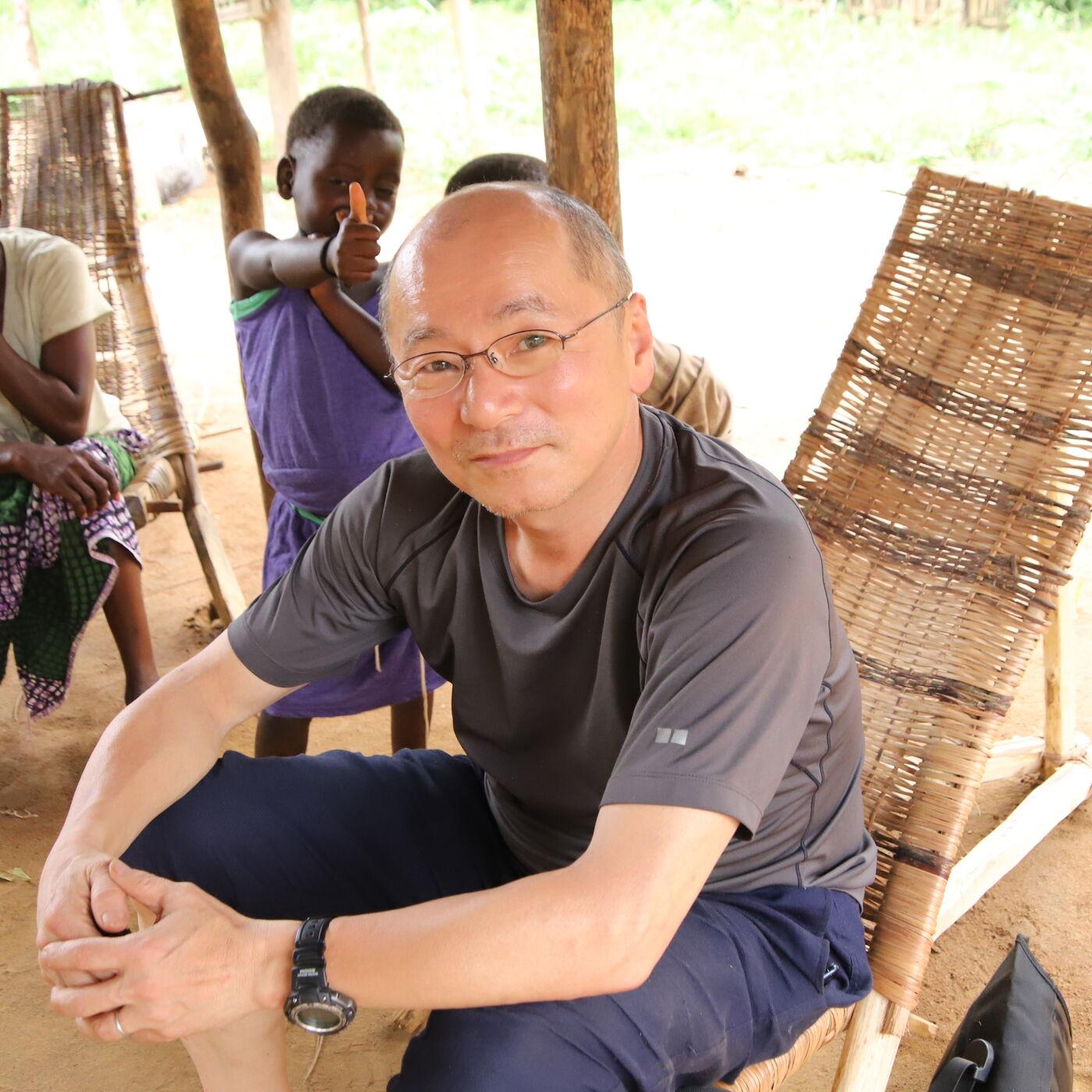 Bonobos, Wamba Village in the DRC, and building theories of human ...