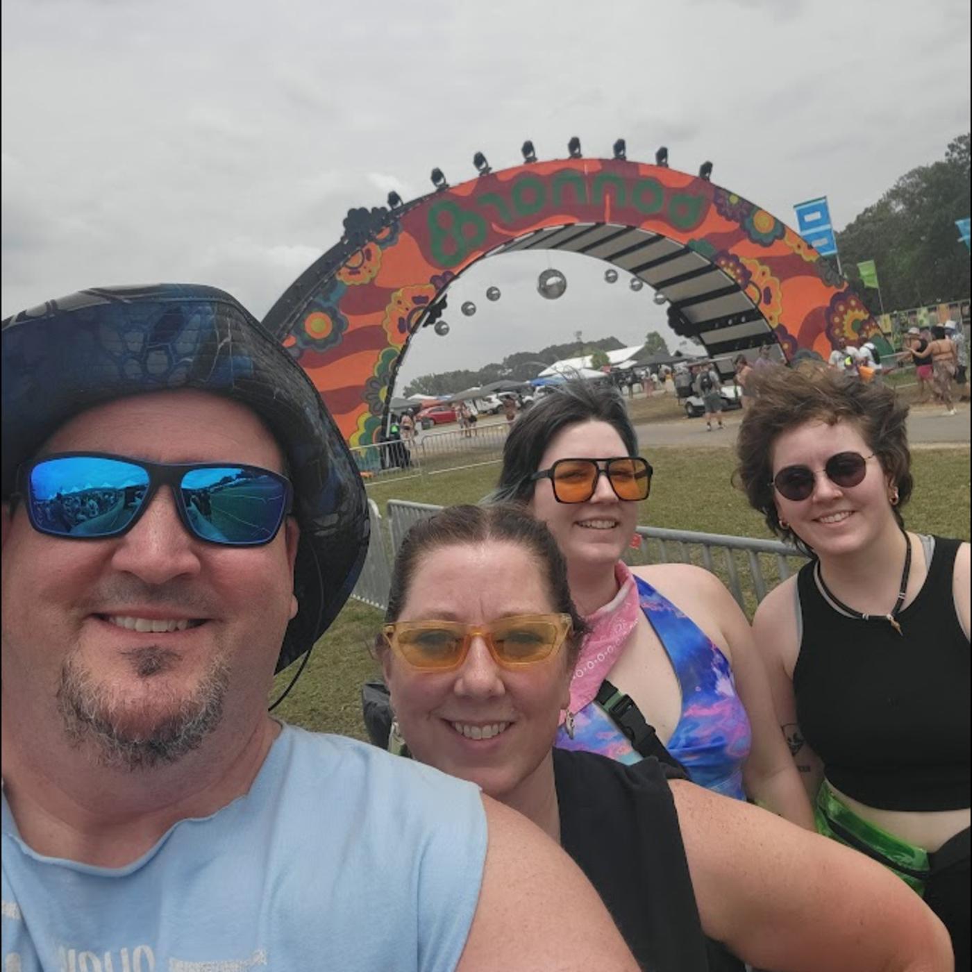 Bonaroo W/ Jennifer, Addy, & Joss - The Schick Show (podcast) | Listen ...