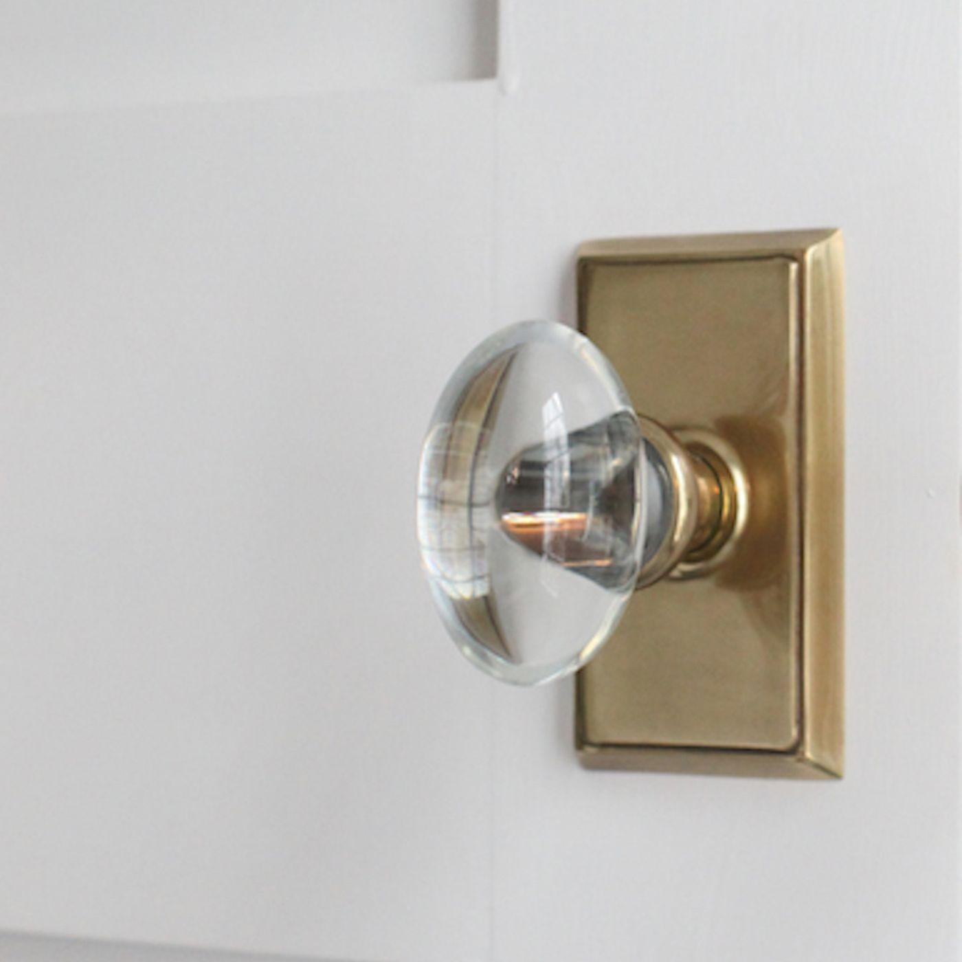 House of Leaves Recap 3/5: The Hallways in This Tiny Room: 98 | Listen ...